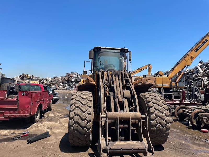 Mervis Recycling at 1180 N 22nd St #1561, Decatur, IL 62521 - U Pull It ...